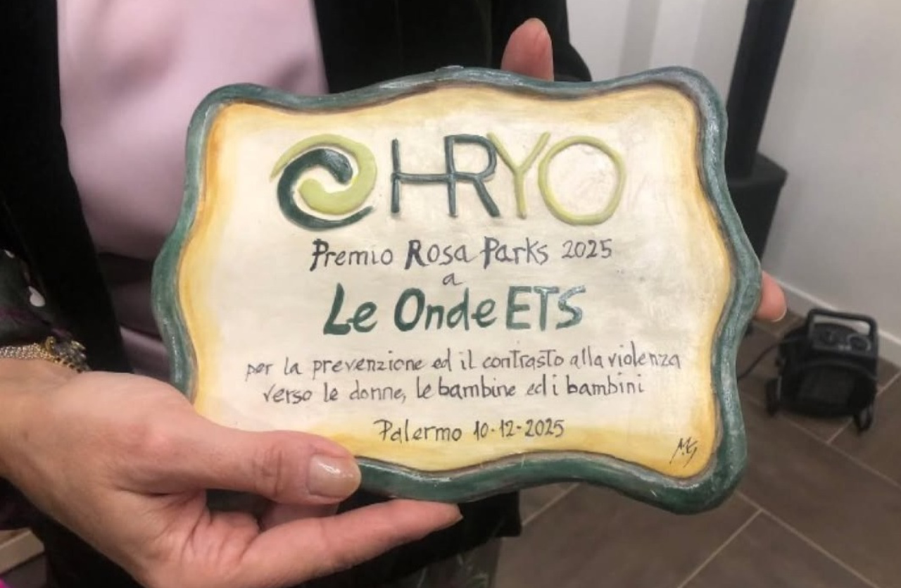 Il Premio Rosa Parks 2025 a “Le Onde ETS” per il sostegno alle donne ...